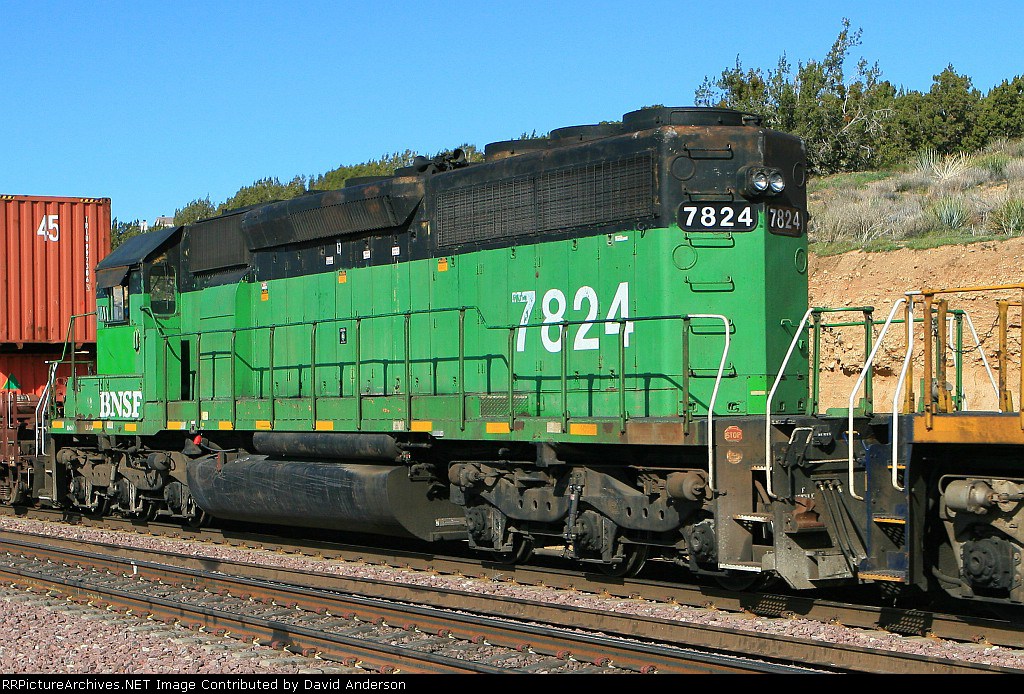 BNSF 7824